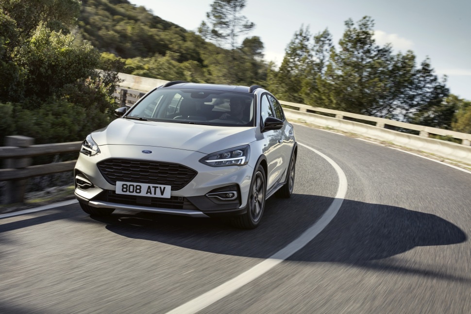Ford Focus IV Active Hatchback 1.5 EcoBlue (120 Hp)